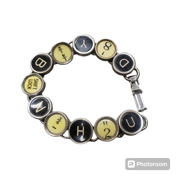 Jewelry | Vintage Typewriter Keys Letter Bracelet Approx 675 Inches ...